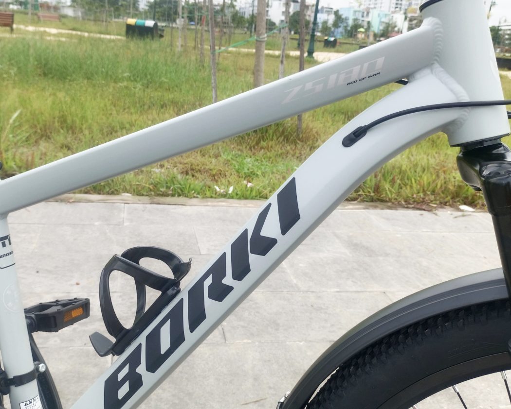 Xe Đạp Thể Thao BORKI N500 Khung Nhôm